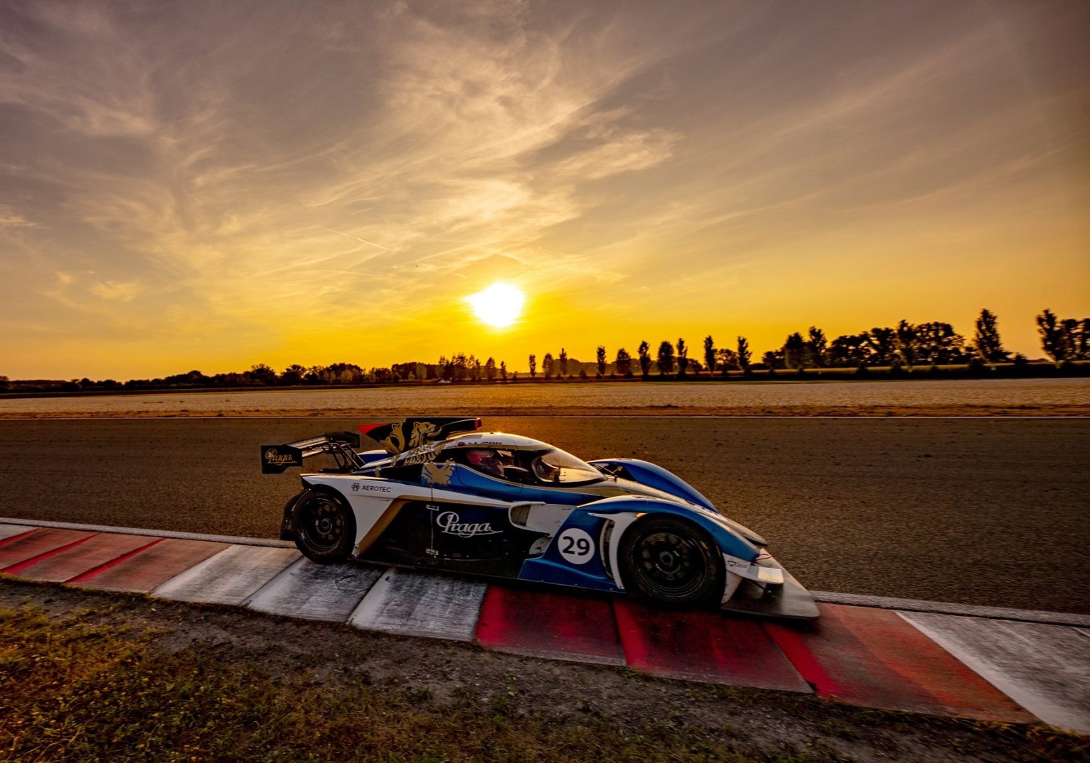 Home race for Praga Cars | PRAGA