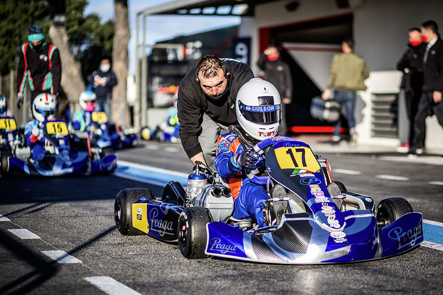 FIA Girls on Track – Rising Stars kicks off together with Praga Kart ...