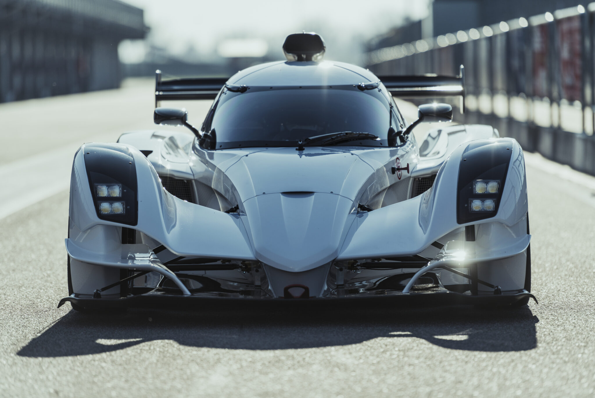 Praga launches new all-carbon R1 | PRAGA