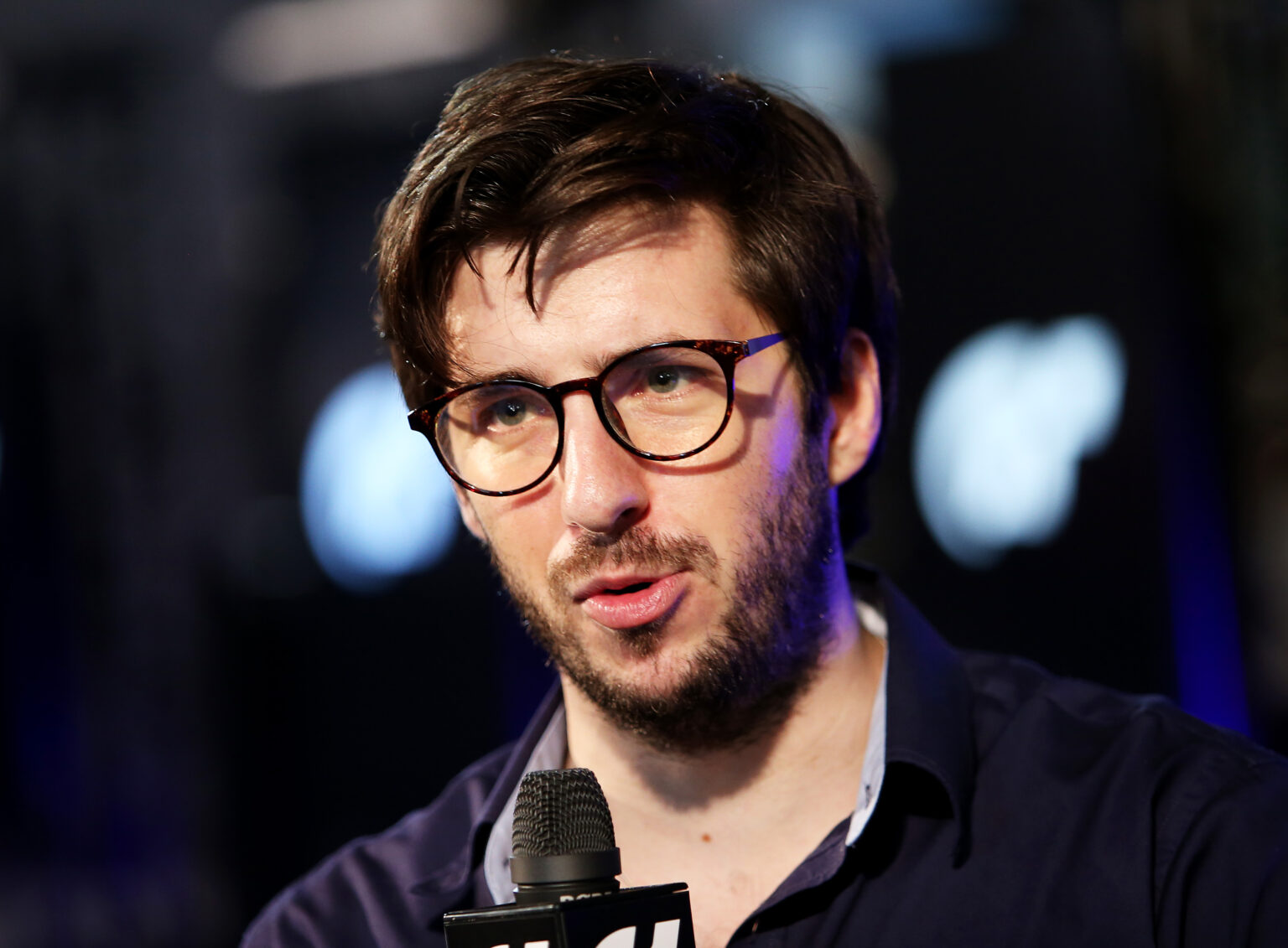 Sim racing star Jimmy Broadbent joins Praga for real-world 2021 Britcar ...