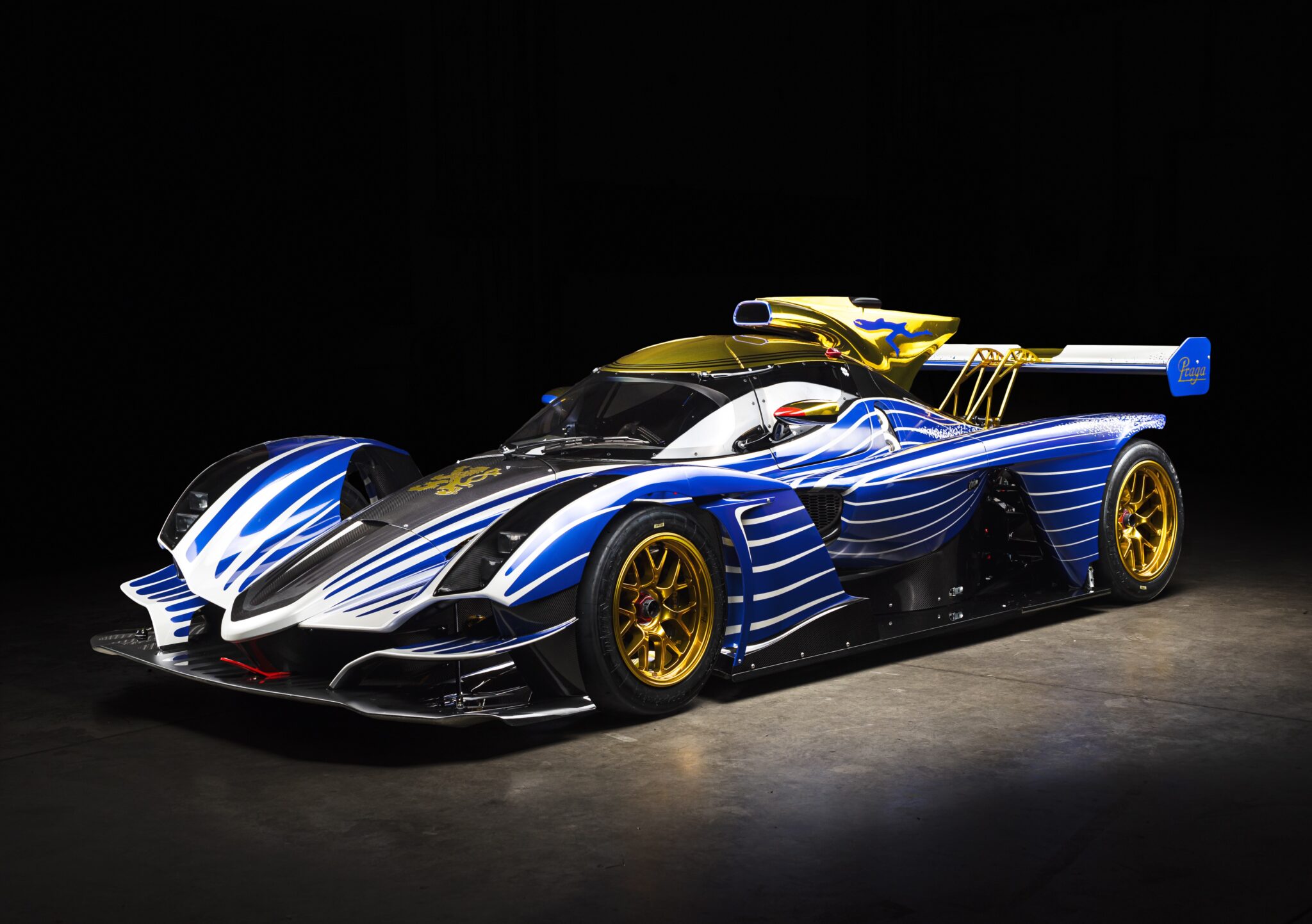 FRANK STEPHENSON DESIGN AND PRAGA CARS UNVEIL BESPOKE R1 RACING LIVERY ...