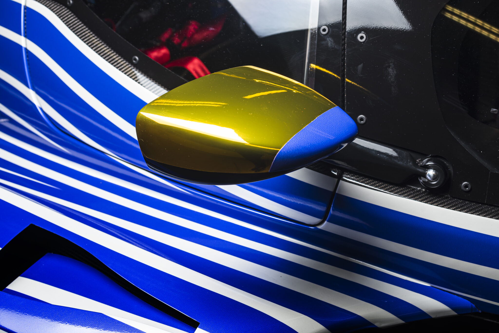 FRANK STEPHENSON DESIGN AND PRAGA CARS UNVEIL BESPOKE R1 RACING LIVERY ...
