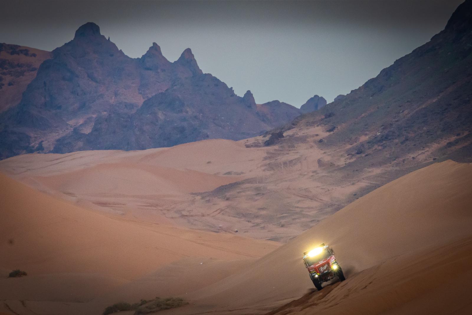Rally Dakar 2023: Loprais battles it out in top three at Stages 5 and 6 ...
