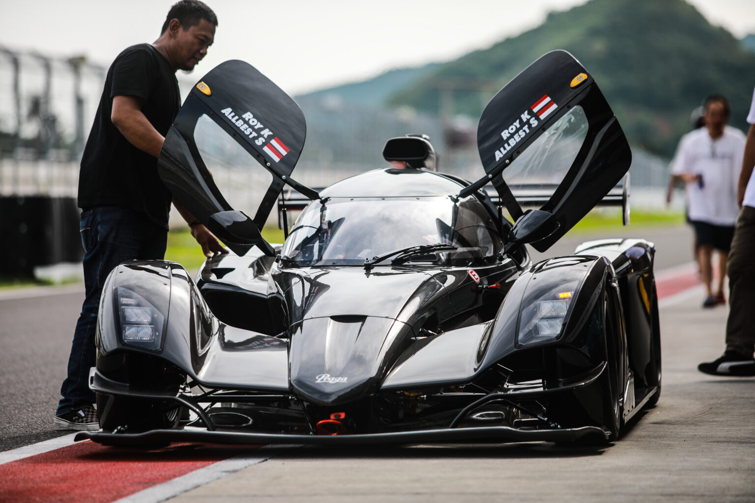 Praga reaches new territory with delivery of Praga R1 to first ...