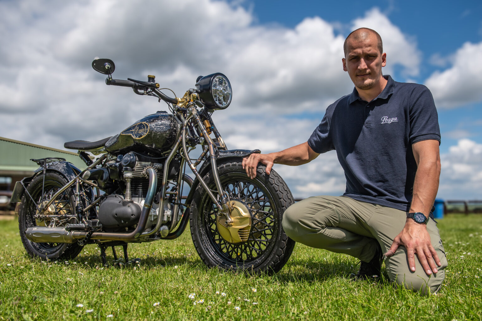 Luxury, lightweight and limited: the new Praga ZS 800 motorcycle ...